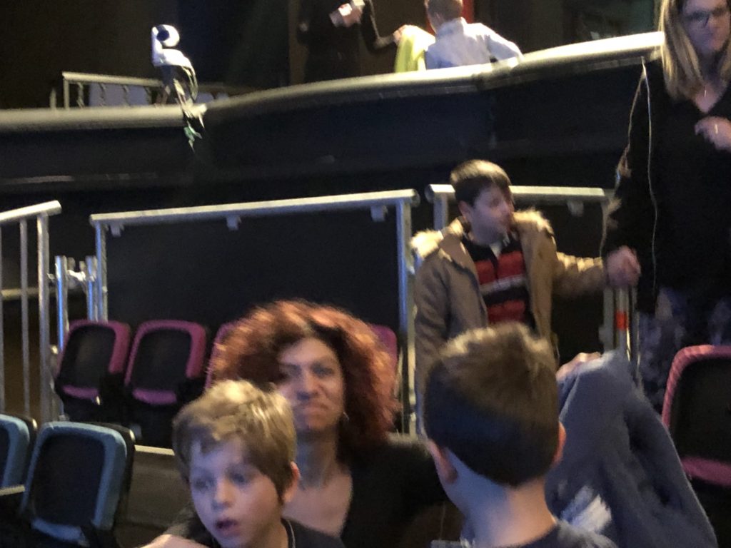 ΜΕΓΑΛΗ ΣΥΜΜΕΤΟΧΗ ΣΤΗΝ ΠΑΙΔΙΚΗ ΠΑΡΑΣΤΑΣΗ ΠΟΥ ΟΡΓΑΝΩΣΕ Ο ΣΥΛΛΟΓΟΣ ΜΑΣ ΓΙΑ ...