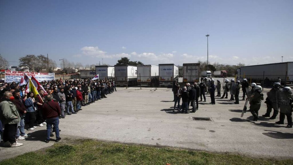 ΚΑΤΑΓΓΕΛΛΟΥΜΕ ΤΗΝ ΑΠΡΟΚΛΗΤΗ ΕΠΙΘΕΣΗ ΤΩΝ ΜΑΤ ΣΤΟΥΣ ΑΠΕΡΓΟΥΣ ΤΗΣ ΘΕΣ ...